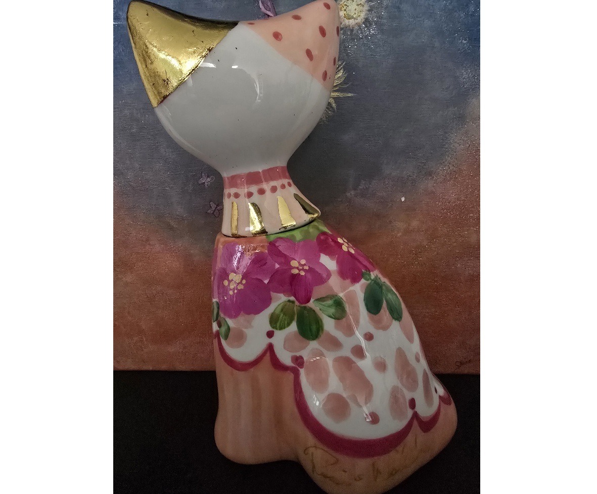 Rosina Wachtmeister Urne „Princess//“ aus Feinkeramik – Unikat – Rosina Wachtmeister